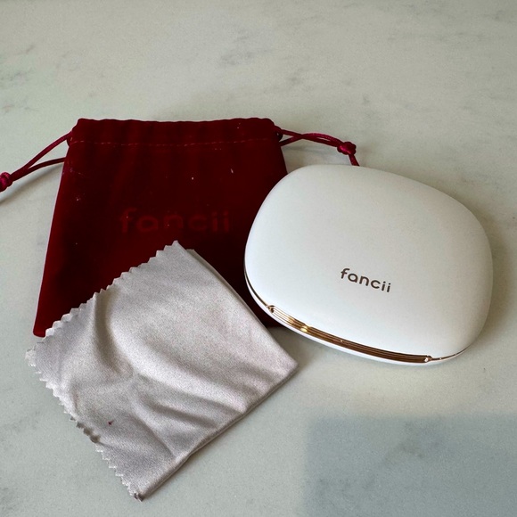 Makeup | Fancii Mila White Rechargeable Lighted Compact Mirror | Poshmark